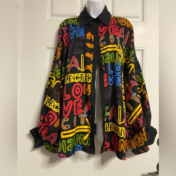 Live 4 Truth | Tops | T29a Live 4 Truth Multicolor Neon Graffiti Button ...